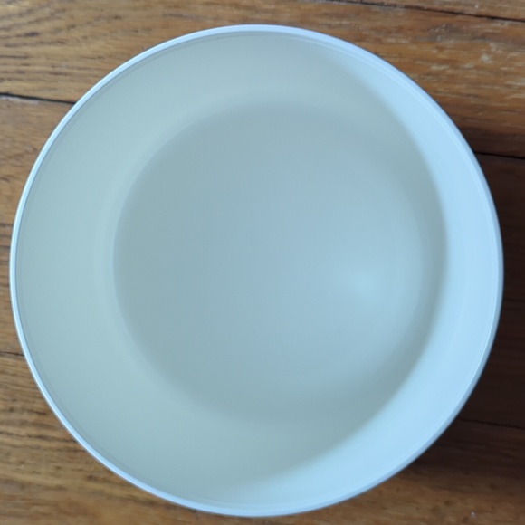 Tupperware | Kitchen | Tupperware One Touch Canister White 279a With ...